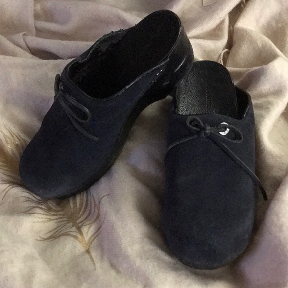 Lands' End | Shoes | Navy Blue Suede Clogs 8 Leather Black Wooden Look ...